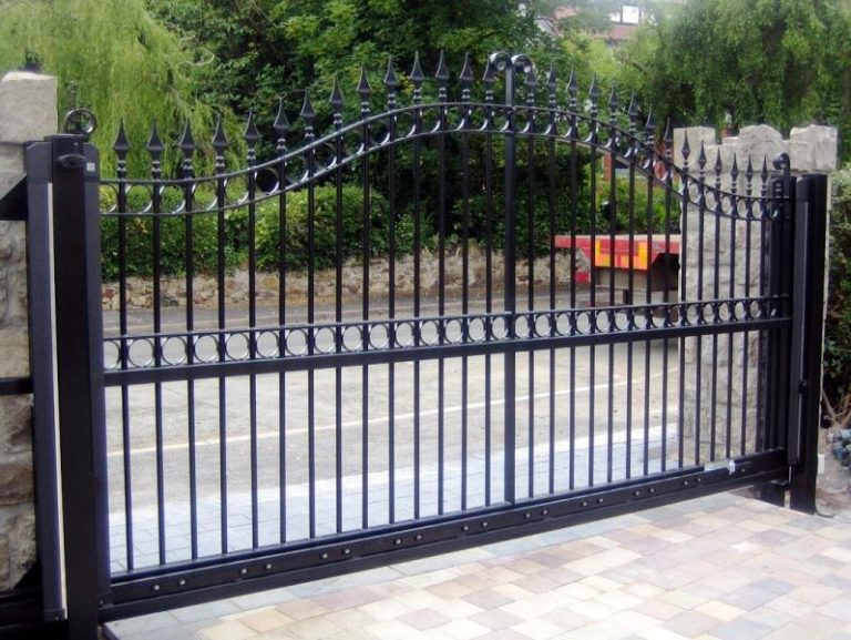 Commercial Automatic Driveway Gates — Randolph Indoor and Outdoor Design