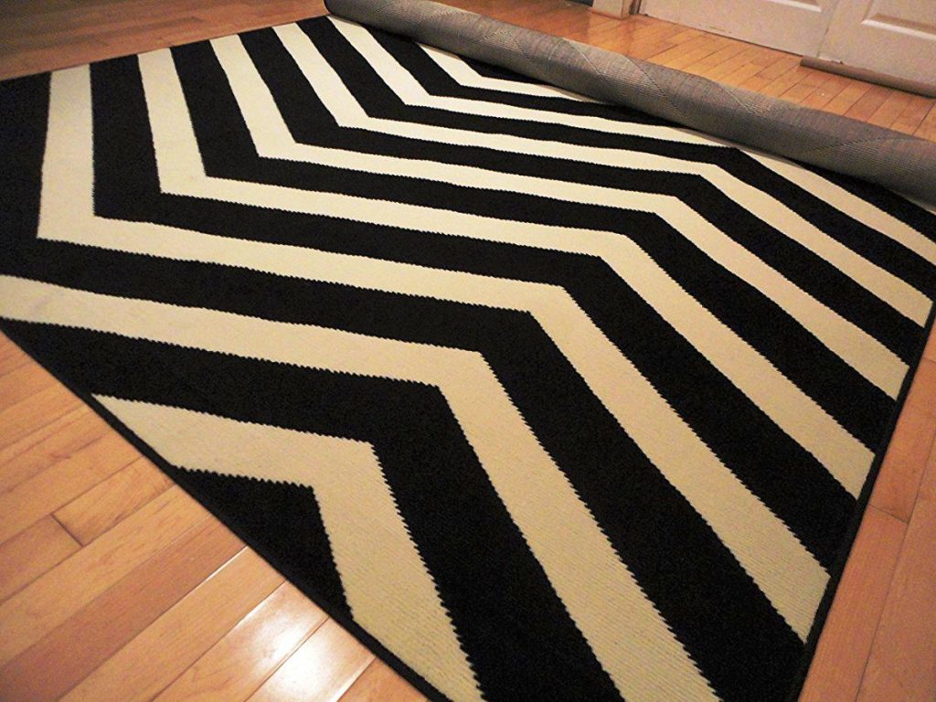 Black and White Rugs Features — Randolph Indoor and Outdoor Design