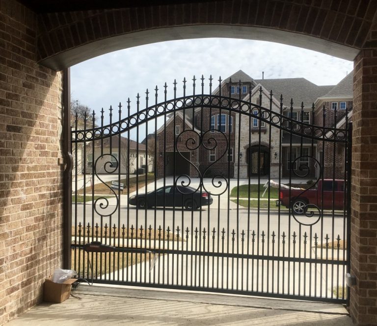 Automatic Driveway Gates Ideas — Randolph Indoor and Outdoor Design