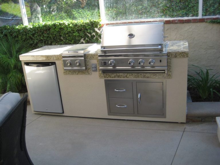 Outdoor Grill Islands Installation — Randolph Indoor and Outdoor Design