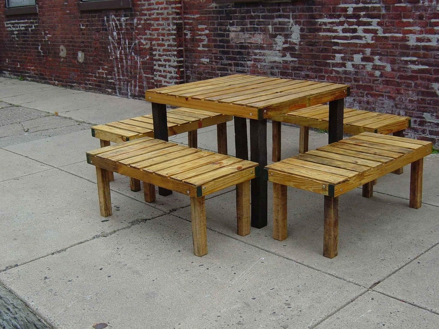 Pallet Patio Ideas Table And Chairs — Randolph Indoor and Outdoor Design