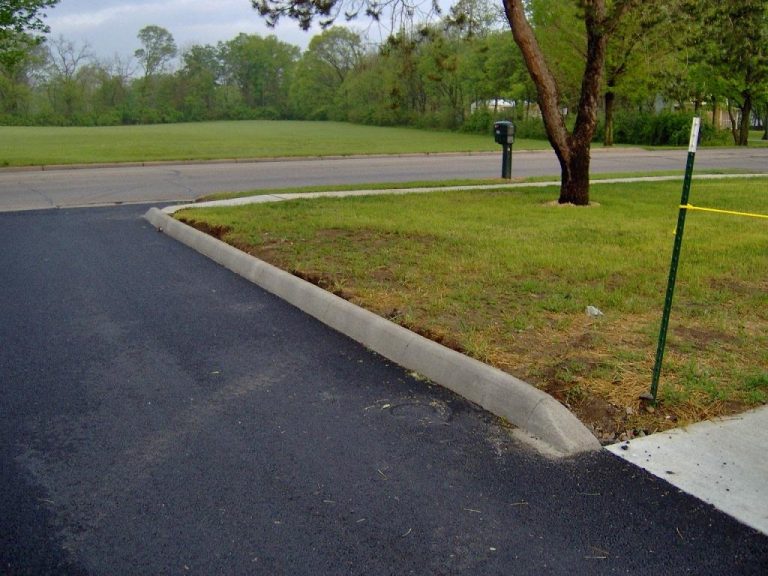 Diy Concrete Landscape Edging — Randolph Indoor and Outdoor Design