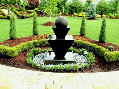 Brick Wall Focal Point Landscaping Ideas — Randolph Indoor and Outdoor ...