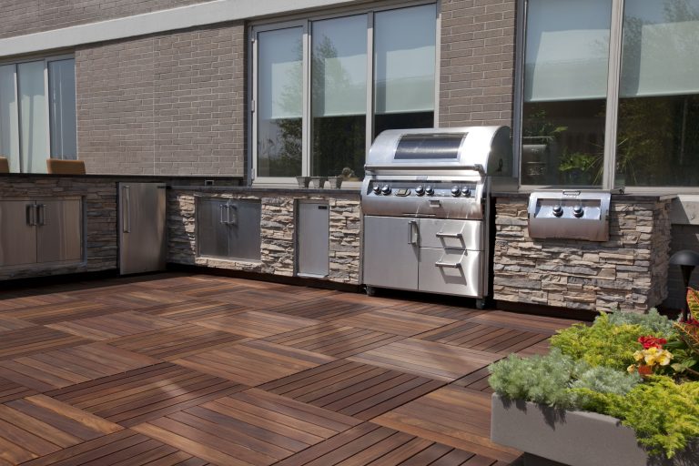 Stainless Steel Outdoor Kitchen Cart And Beverage Center With Fridge ...